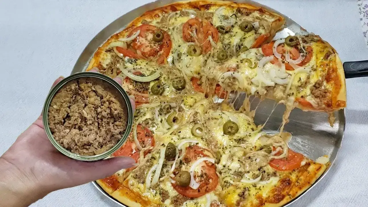 Pizza de Atum Caseira: Receita Completa e Passo a Passo